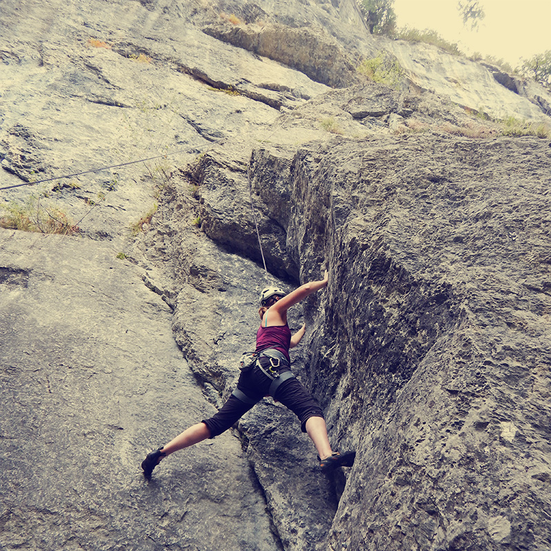 Rock climbing with views of lake Annecy – Moves by Nature
